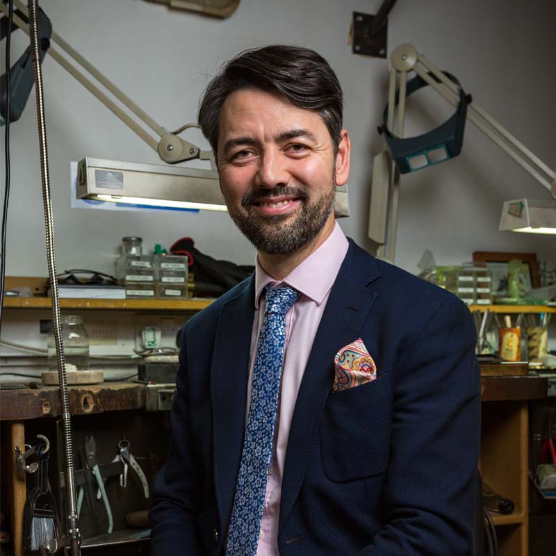 Meet the team – Wongs Jewellers