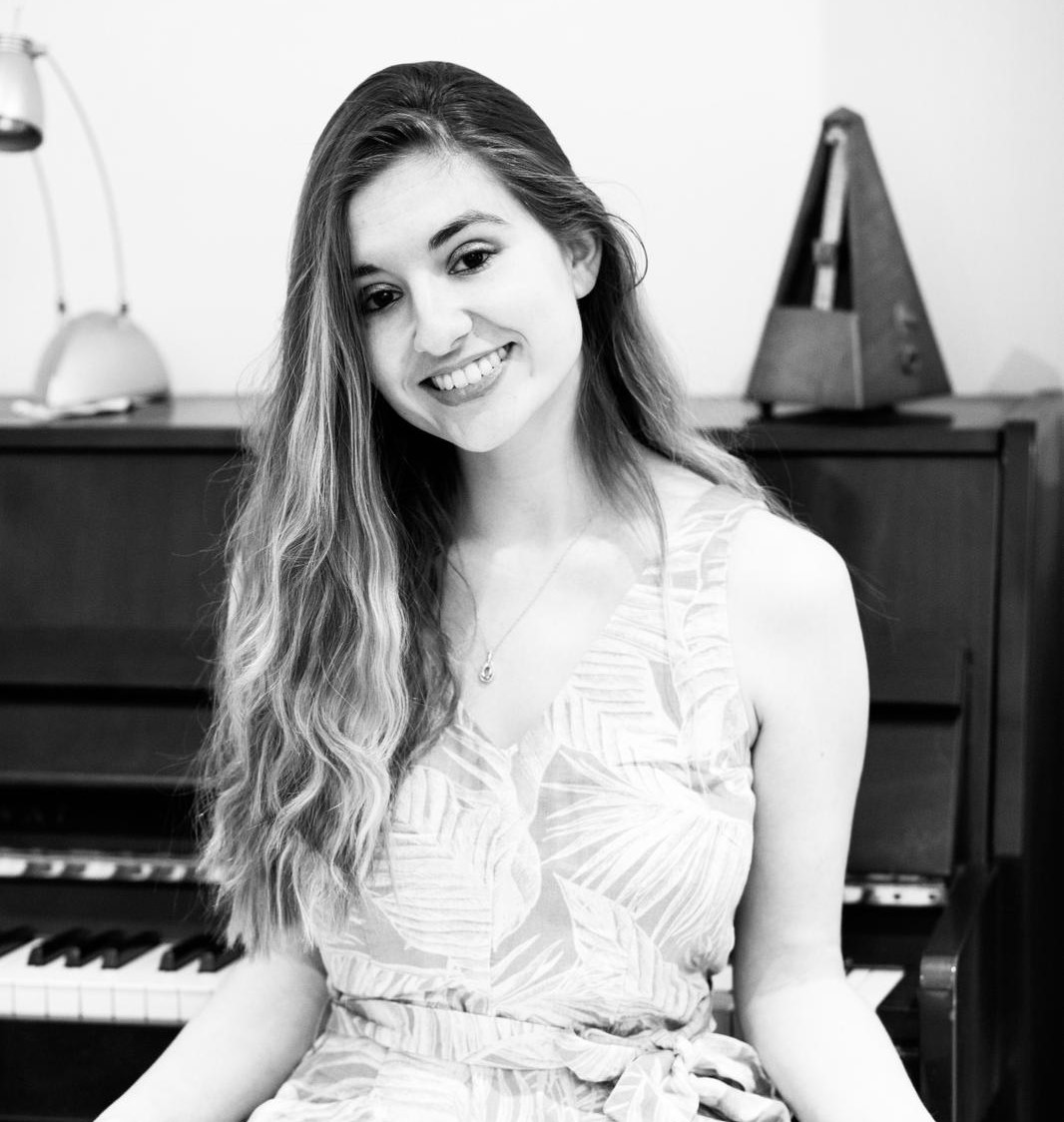 Sandy's Piano & Wine Bar – Piano & Wine Bar