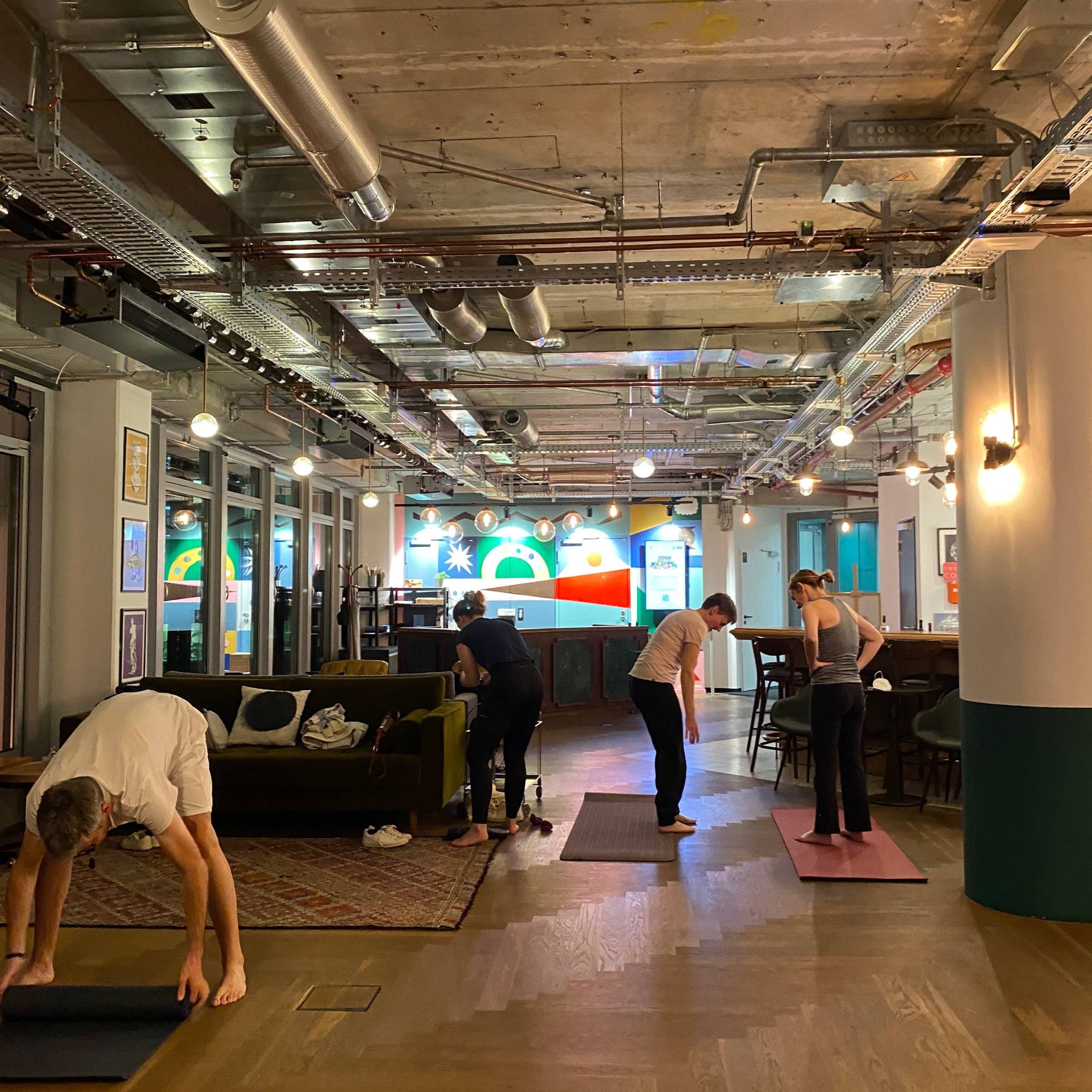 English Yoga Meetup: Pop-up Yoga in Frankfurt and Munich in English