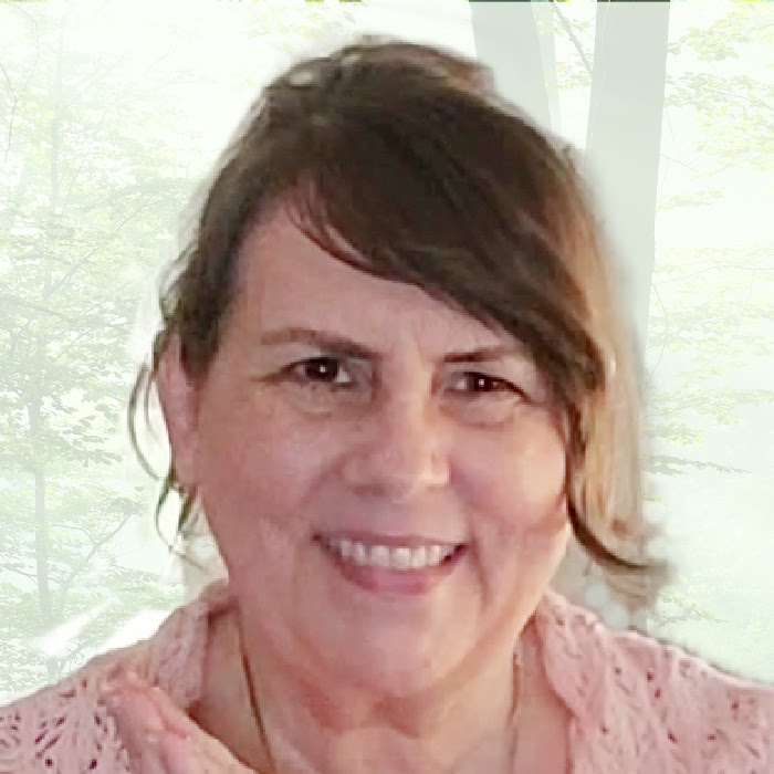 Mykal: Intuitive Tarot/Oracle Reading, Energy Healing & Crystal Matchmaker