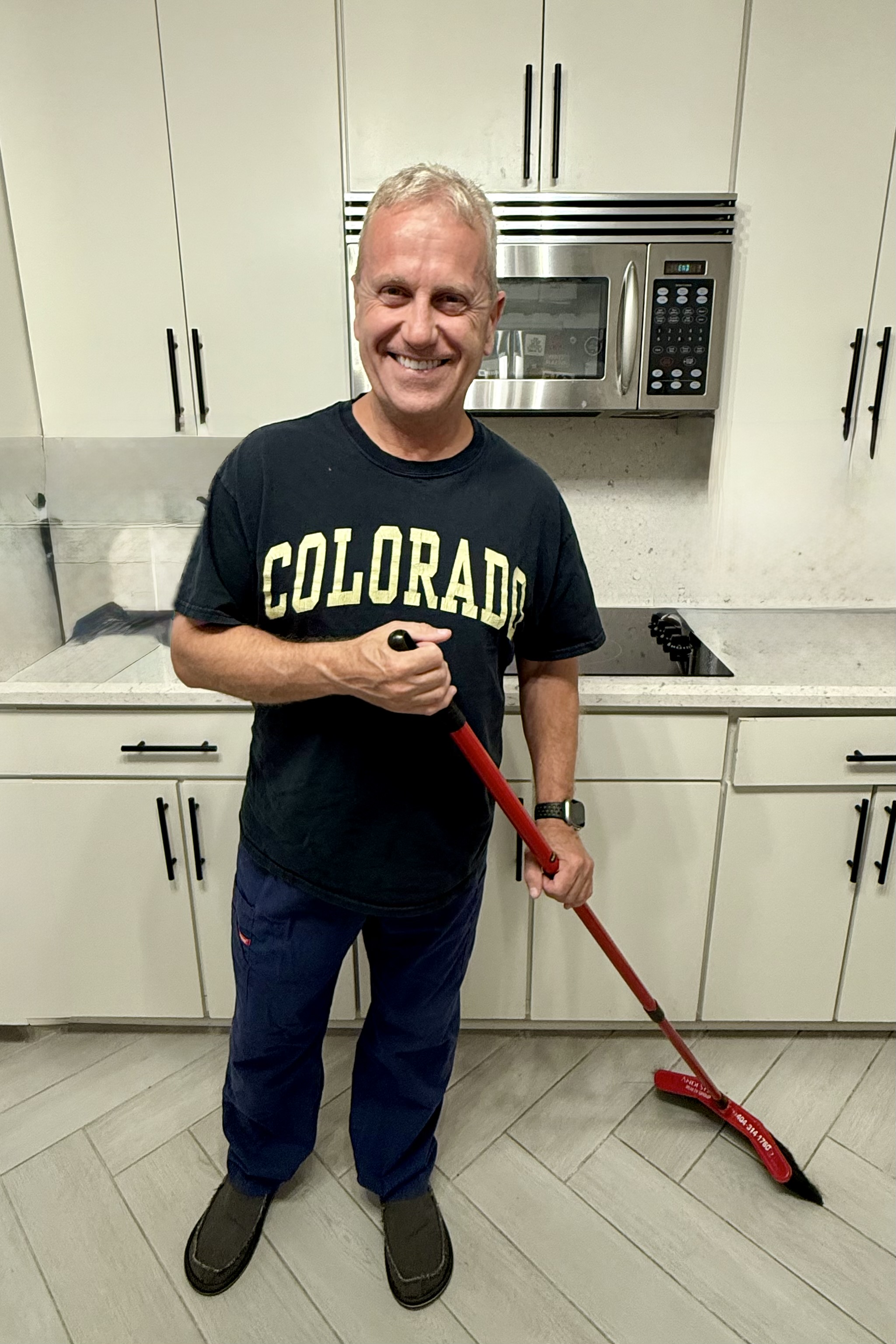 About Us – Da Vinci Broom
