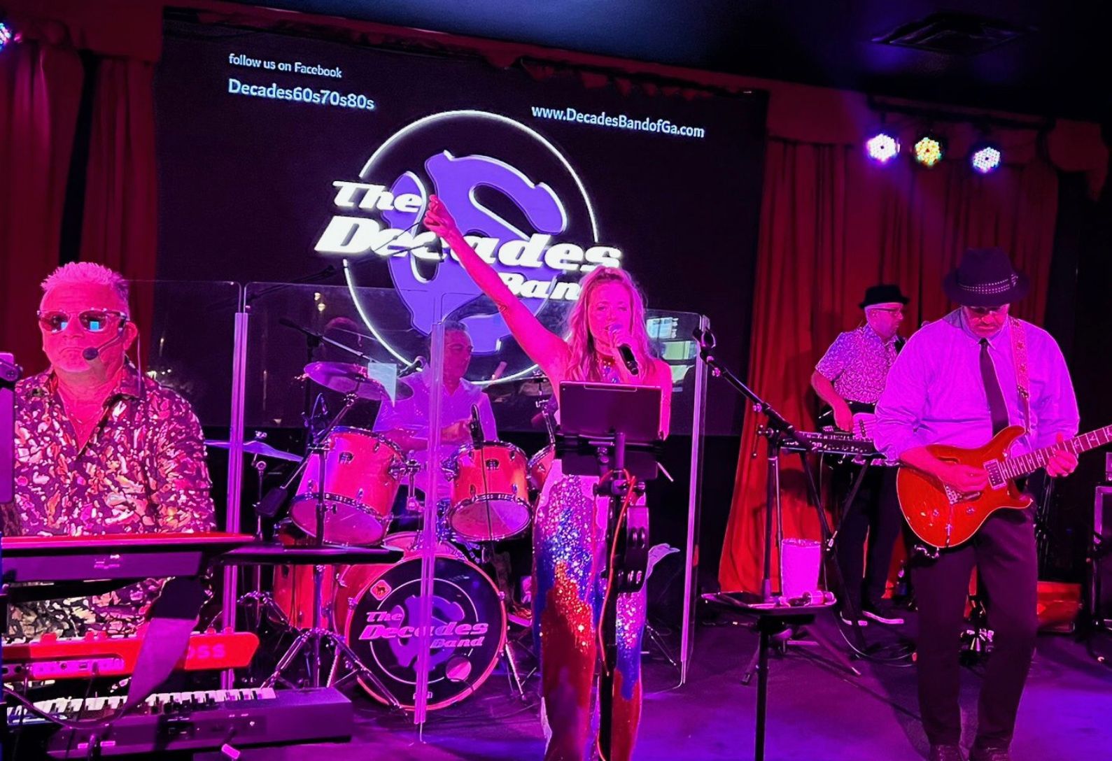 Downtown Alpharetta Events | Roaring Social