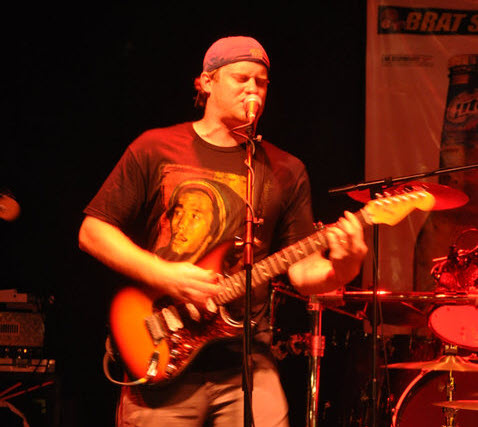 LIVE MUSIC | 28 Mile Distilling Co